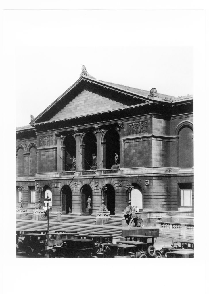 Chicago Postcard Museum - The Art Institute of Chicago: Inside-Out